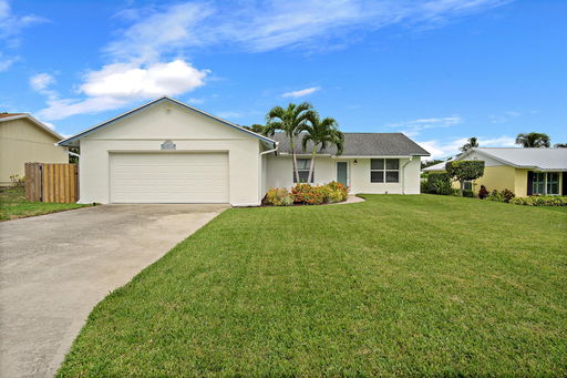 7399 Se Flamingo Way, Hobe Sound FL 33455 Home for Sale