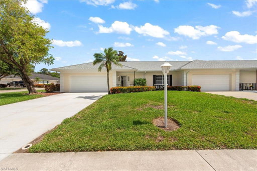 1207 Arcola Dr, Fort Myers FL 33919 Home for Sale