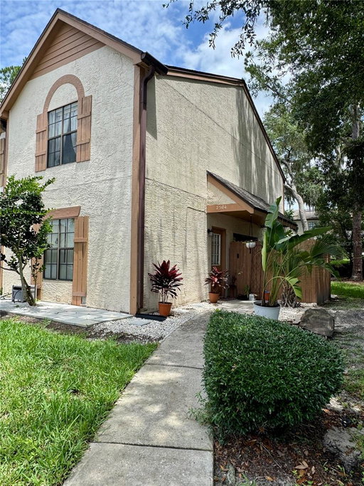2504 Brigadoon Dr, Clearwater FL 33759 Home for Sale