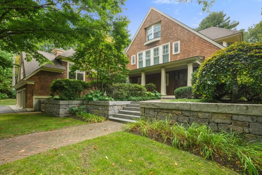 2 Candleberry Ln, Weston MA 02493 Home for Sale