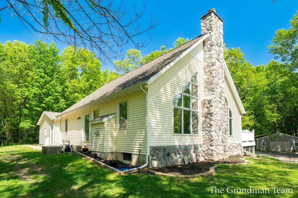3631 Pepper Ln, Hamilton MI 49419 Home for Sale