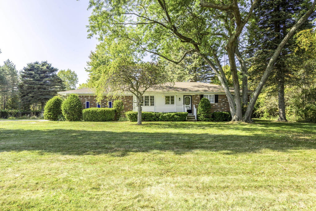 789 N Lakeshore Rd, Port Sanilac Village MI 48469 Home for Sale