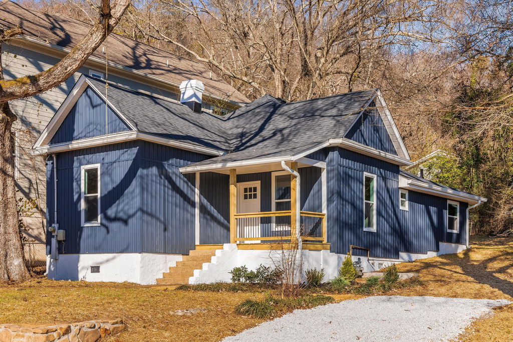 107 Sawyer St, Chattanooga TN 37405 Home for Sale