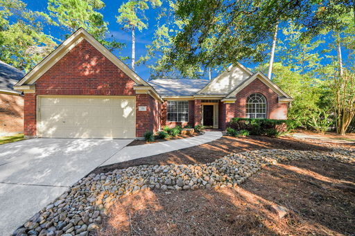 70 N Lace Arbor Dr, The Woodlands TX 77382 Home for Sale