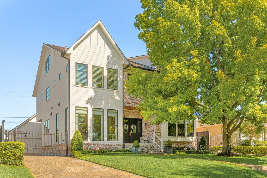 Houston Homes for Sale | Central Metro Realty