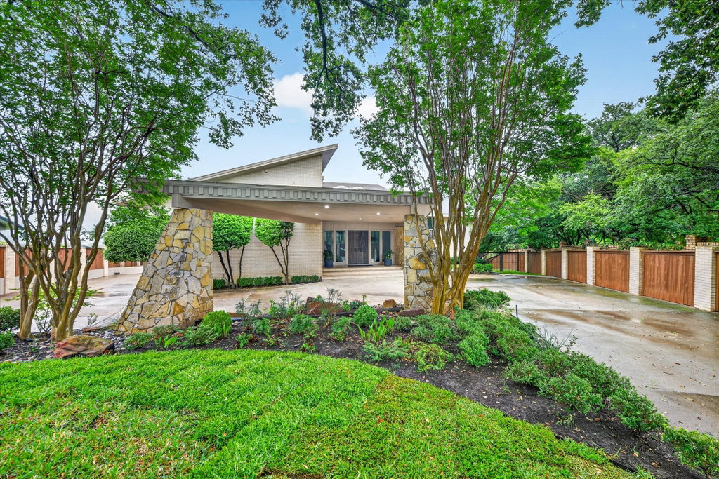 Benbrook Homes for Sale | Central Metro Realty